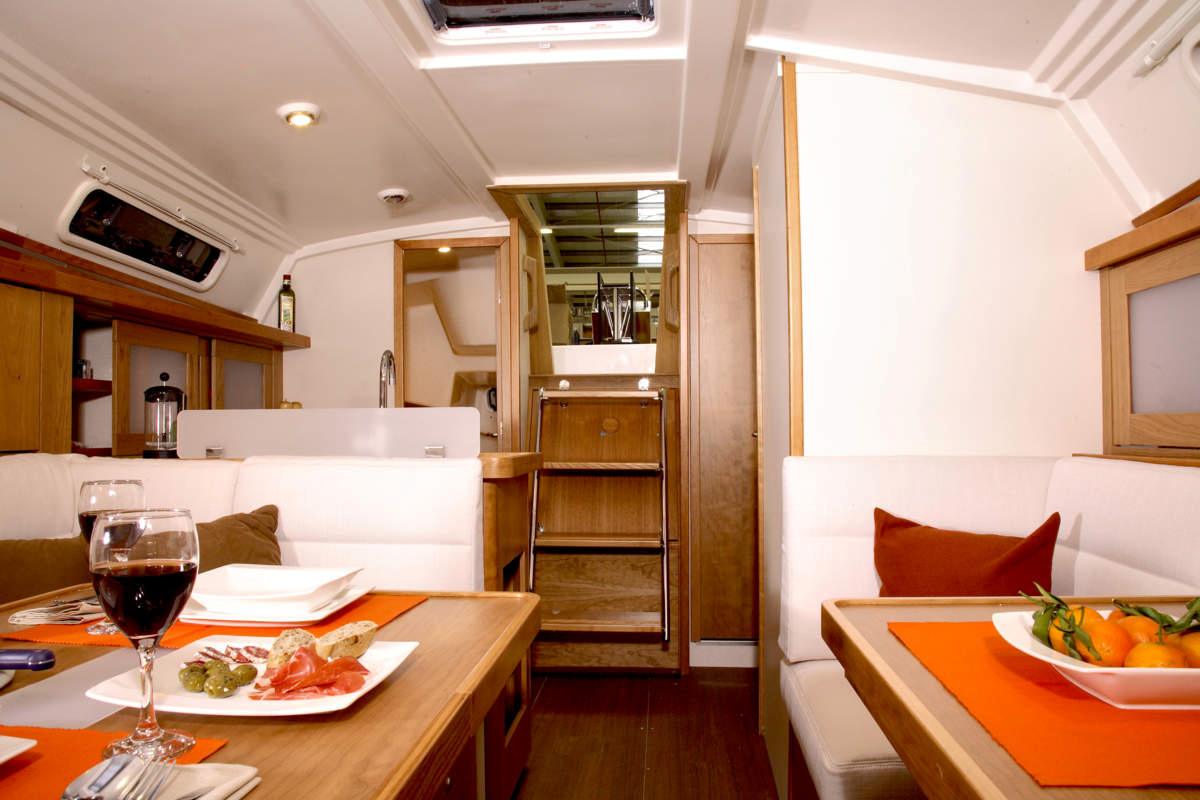 Hanse yachts, Hanse 375